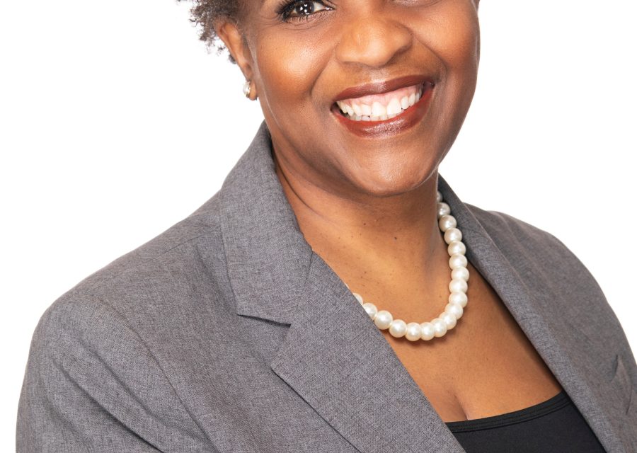 Youth Group Executive Board – Lambda Psi Nu | Nursing Sorority